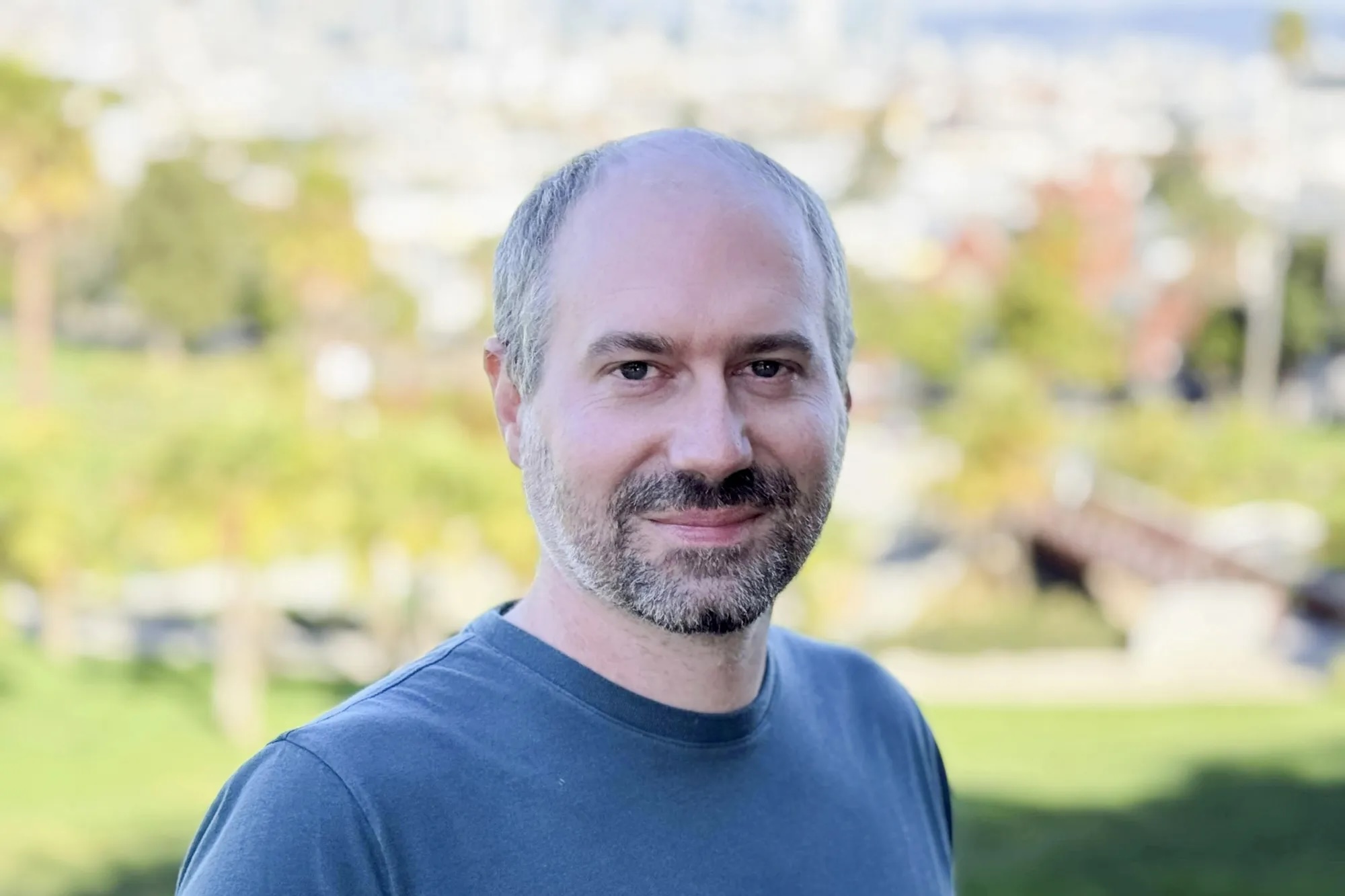 Former Google Executives Launch AI Operating System - Artificial ...